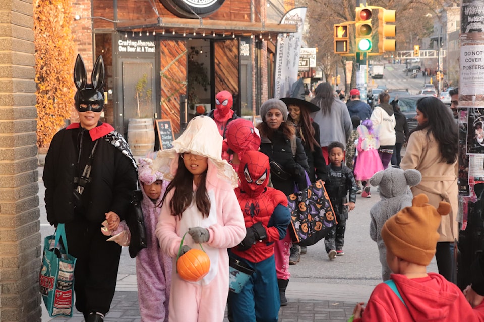 Downtown Halloween Treat Trail - 123Dentist